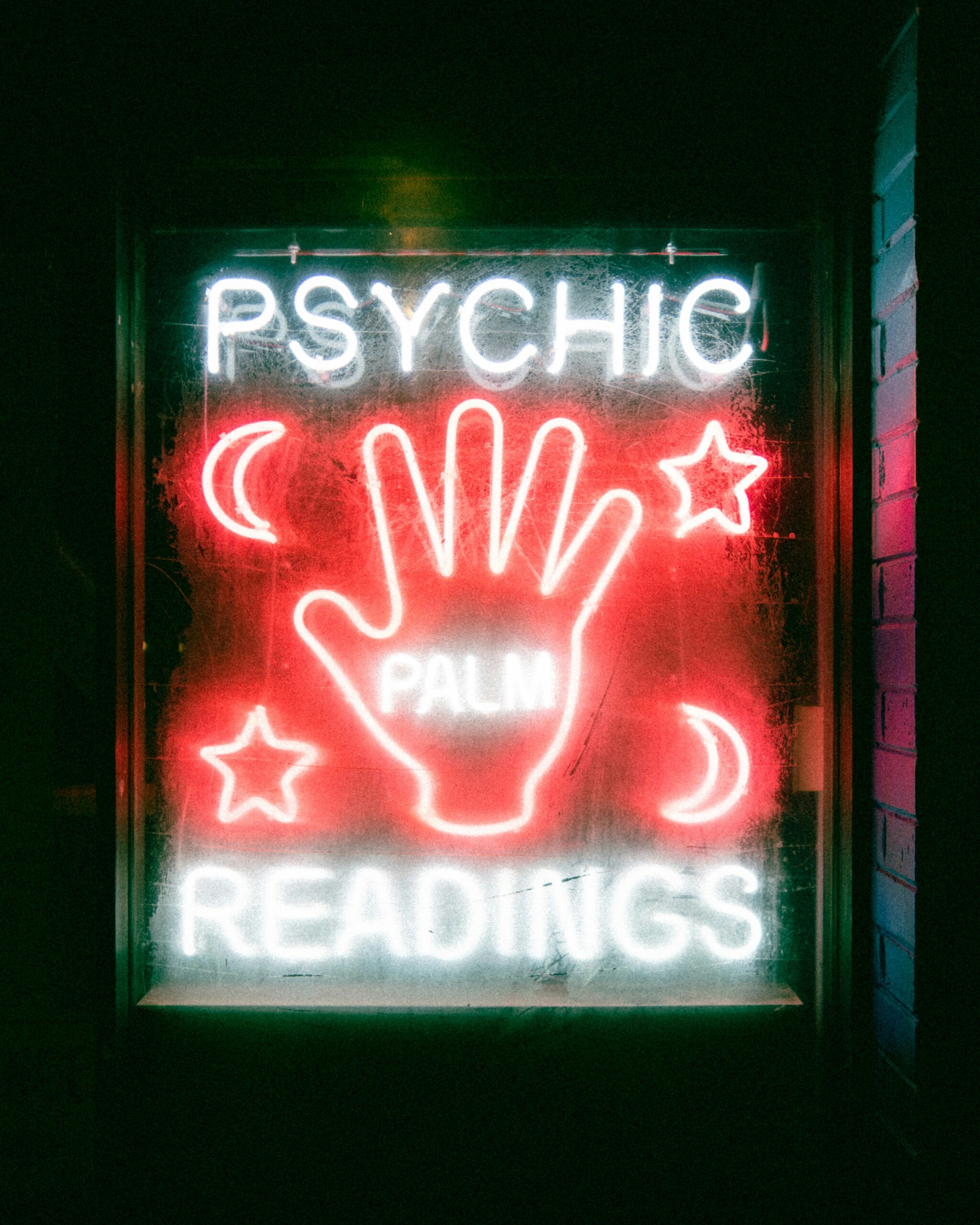 What is a Psychic? The Mysteries of Extrasensory Perception